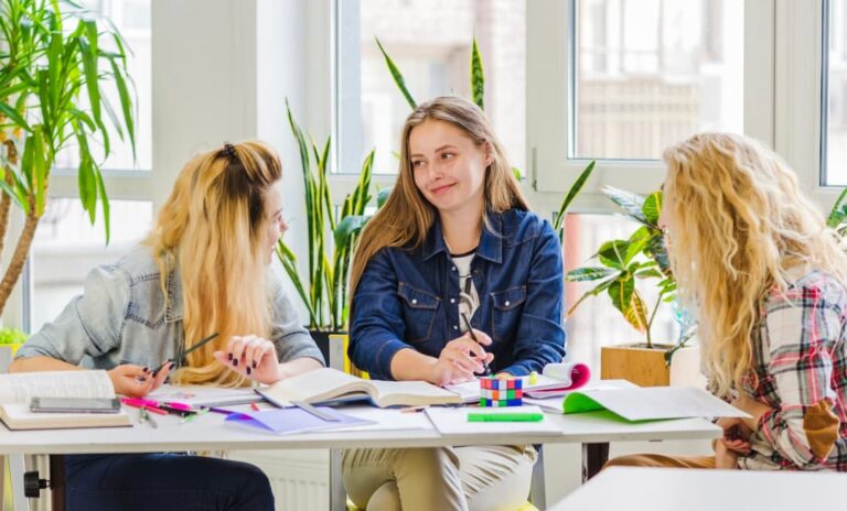 Biology IA Topics and RQs for Your Coursework in 2025